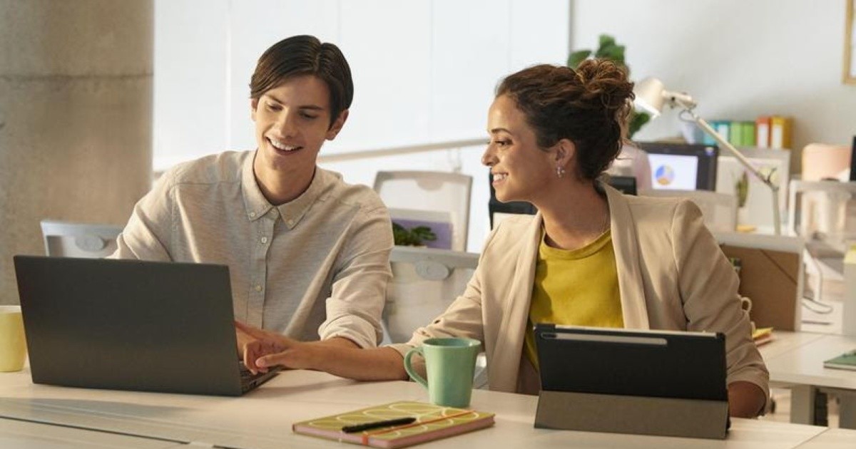 Avalian lanza su nueva campaña "De tu lado para cuidarte", inspirada en las personas que más nos ...