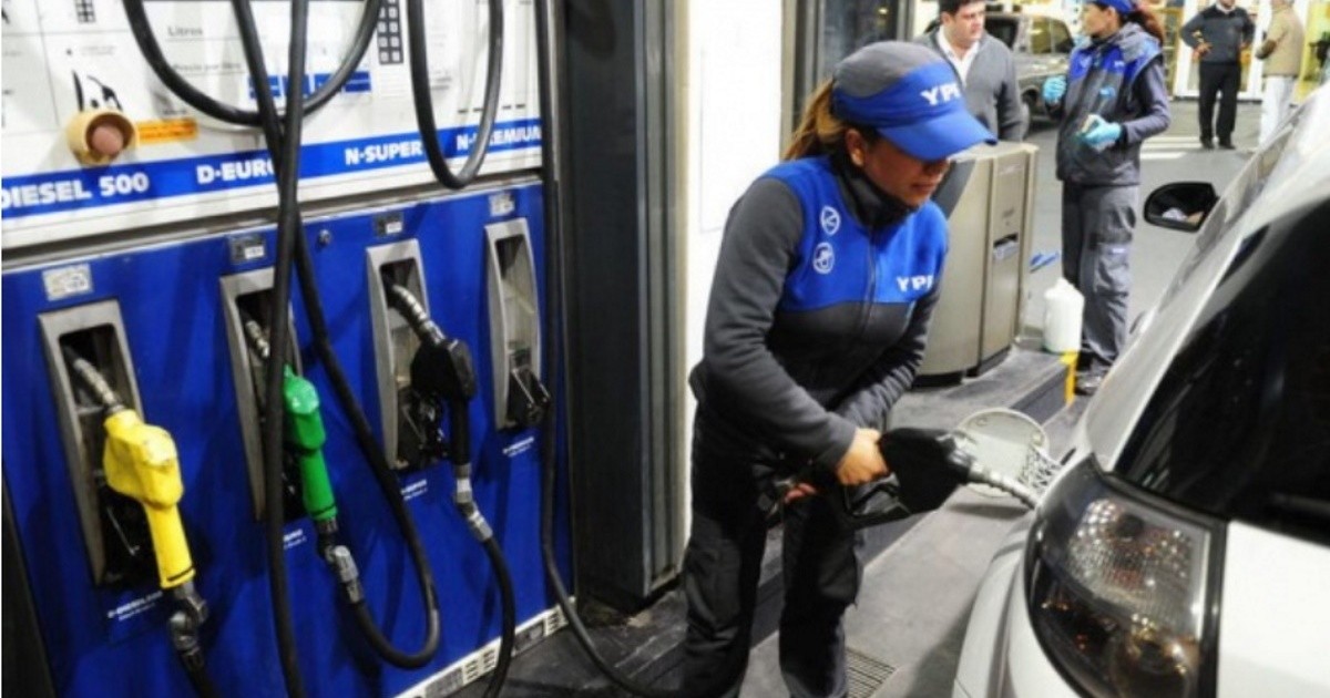Aumentan 3,5% la nafta y el gasoil en YPF: cómo quedarán los precios y ...
