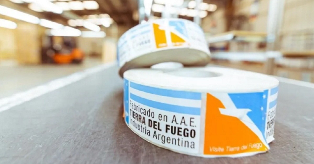 Poonam williams garg leaks she has large augmented perky