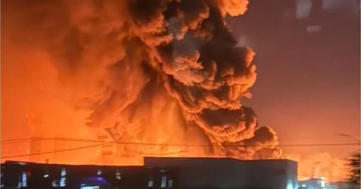 Explotó una fábrica de productos químicos en Ezeiza: al menos 25 ...