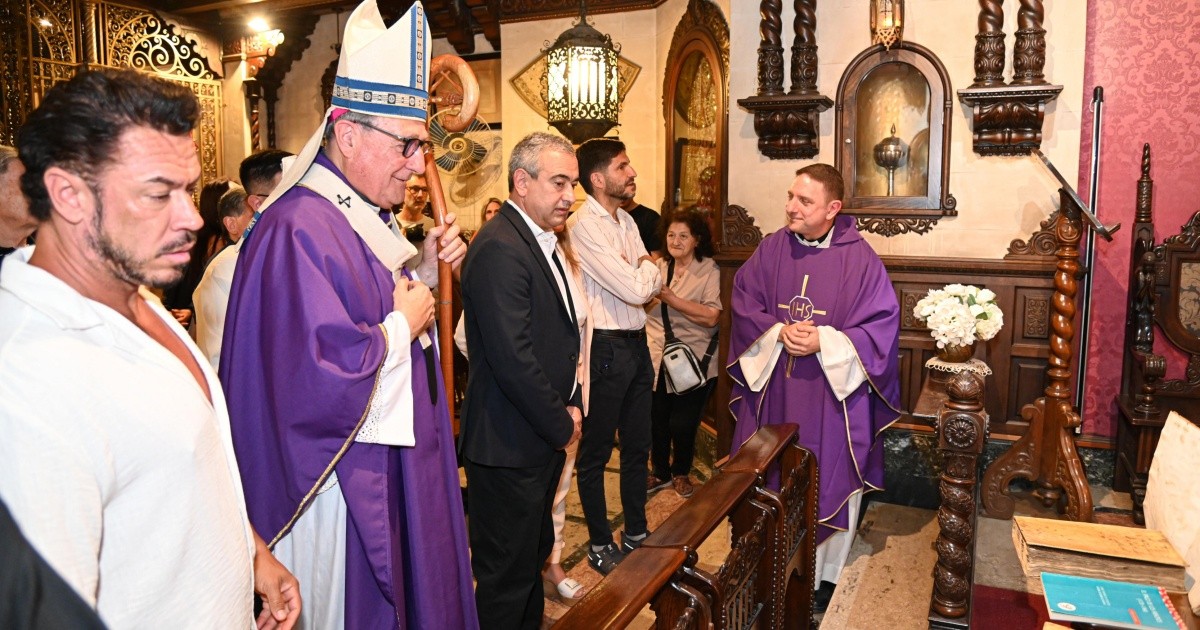 En el Día de Virgen, monseñor Martín habló de la pobreza en el país: "La gente tiene una ...