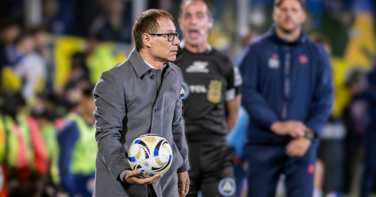 Qué se sabe del posible nuevo técnico de Central, tras la sorpresiva ...