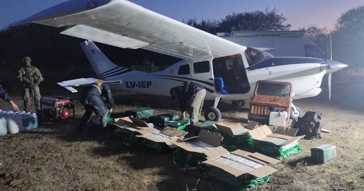 Detuvieron un avión con 442 kilos de cocaína en el norte de Santa Fe ...