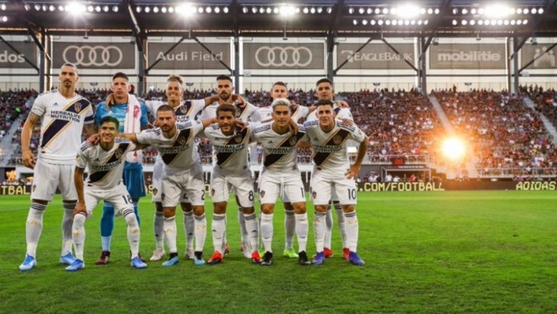 Pavón debutó en la liga de Estados Unidos junto a Zlatan Ibrahimovic ...