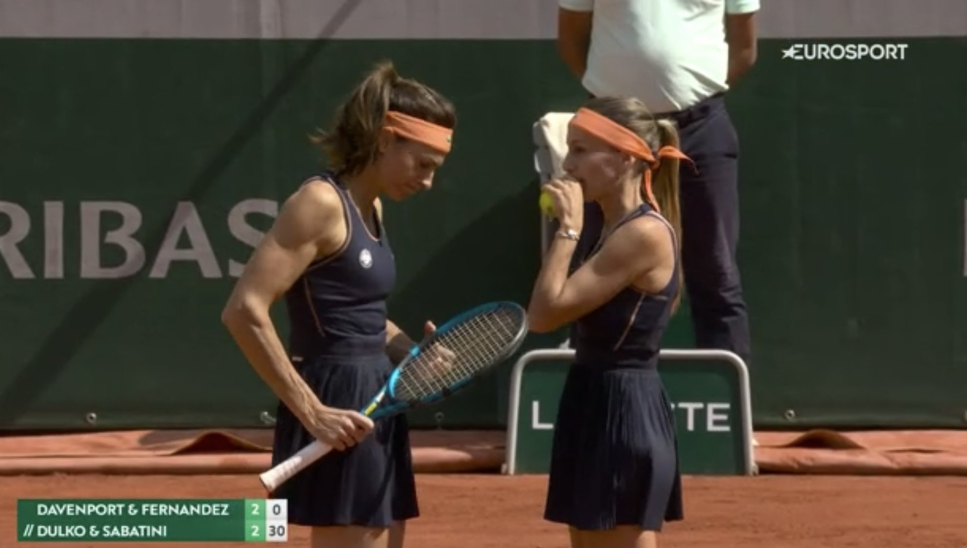 Volvieron y ganaron: Gabriela Sabatini y Gisela Dulko brillaron en su ...