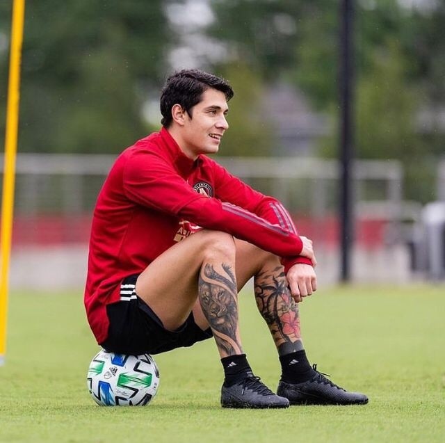 Los 11 titulares de Franco Escobar: el defensor que entrenaba "como un ...