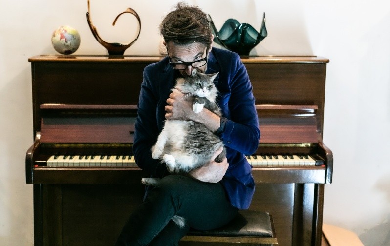 Diego Frenkel: "Componer es viajar a través de un sueño con un margen ...